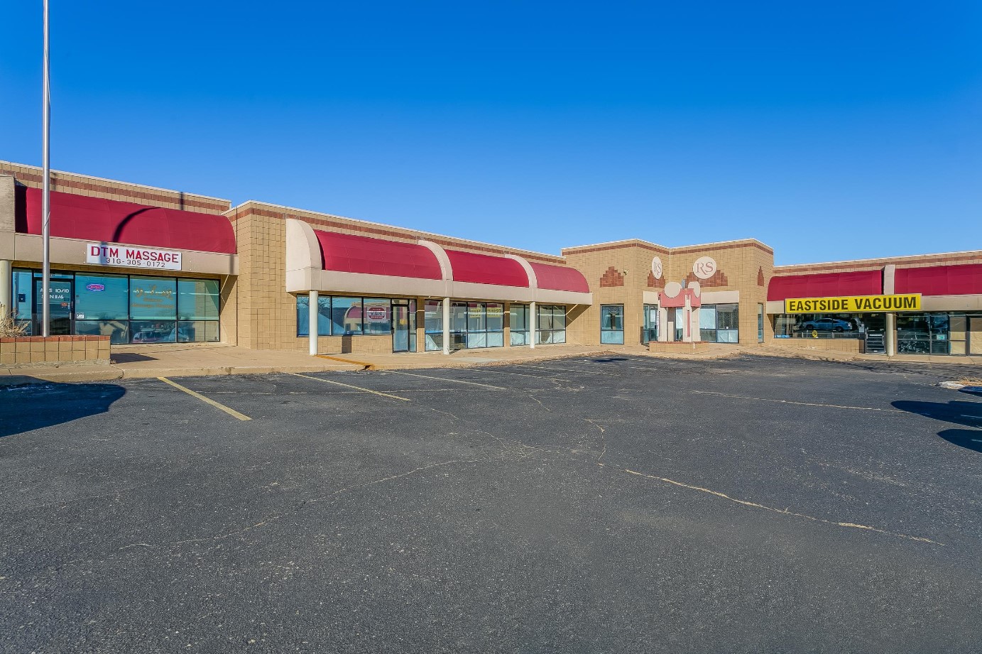 1855 S Rock Rd, Wichita, KS, 1 | popshop