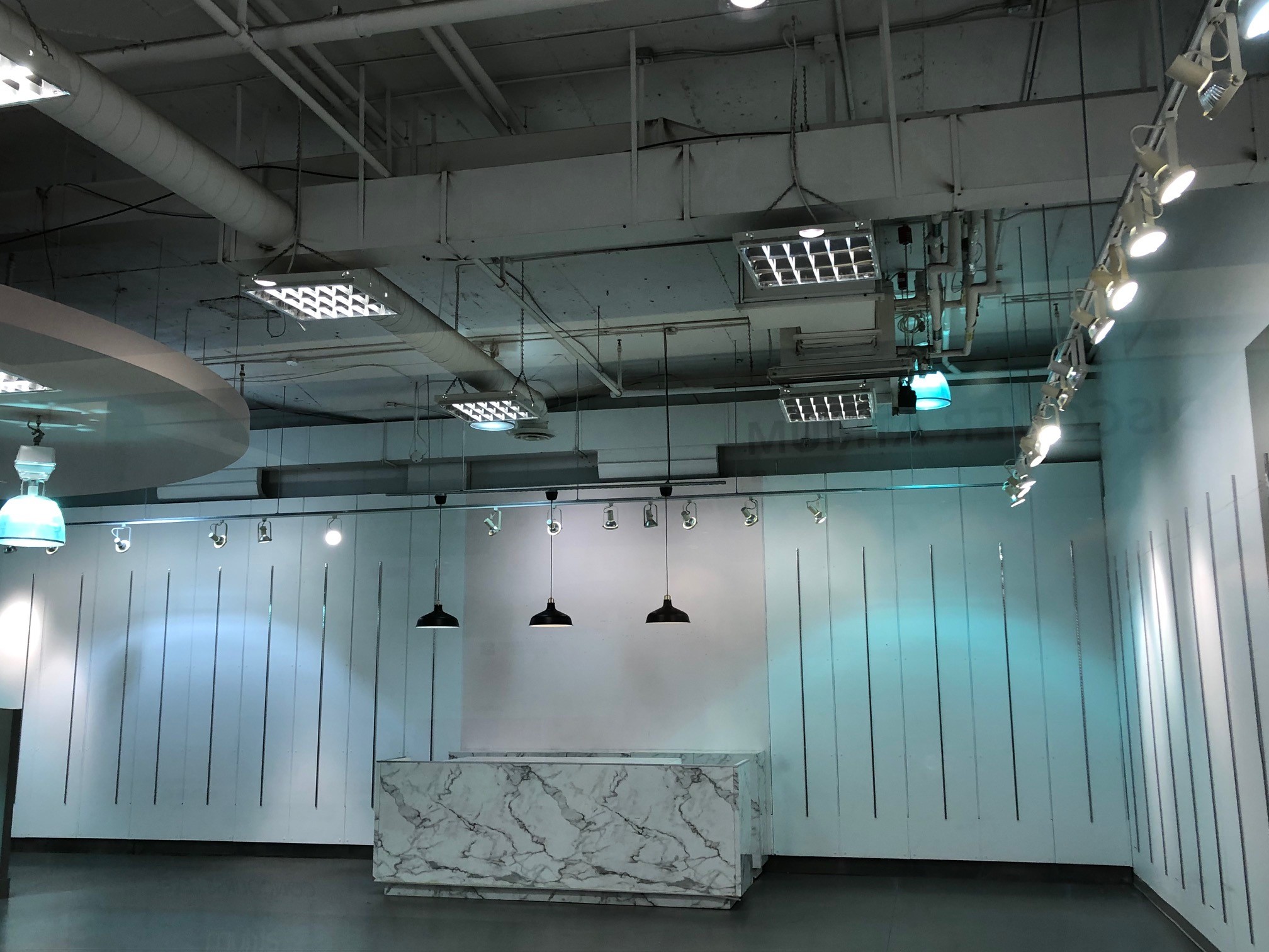 595 Bay Street, Toronto, ON, Canada | popshop