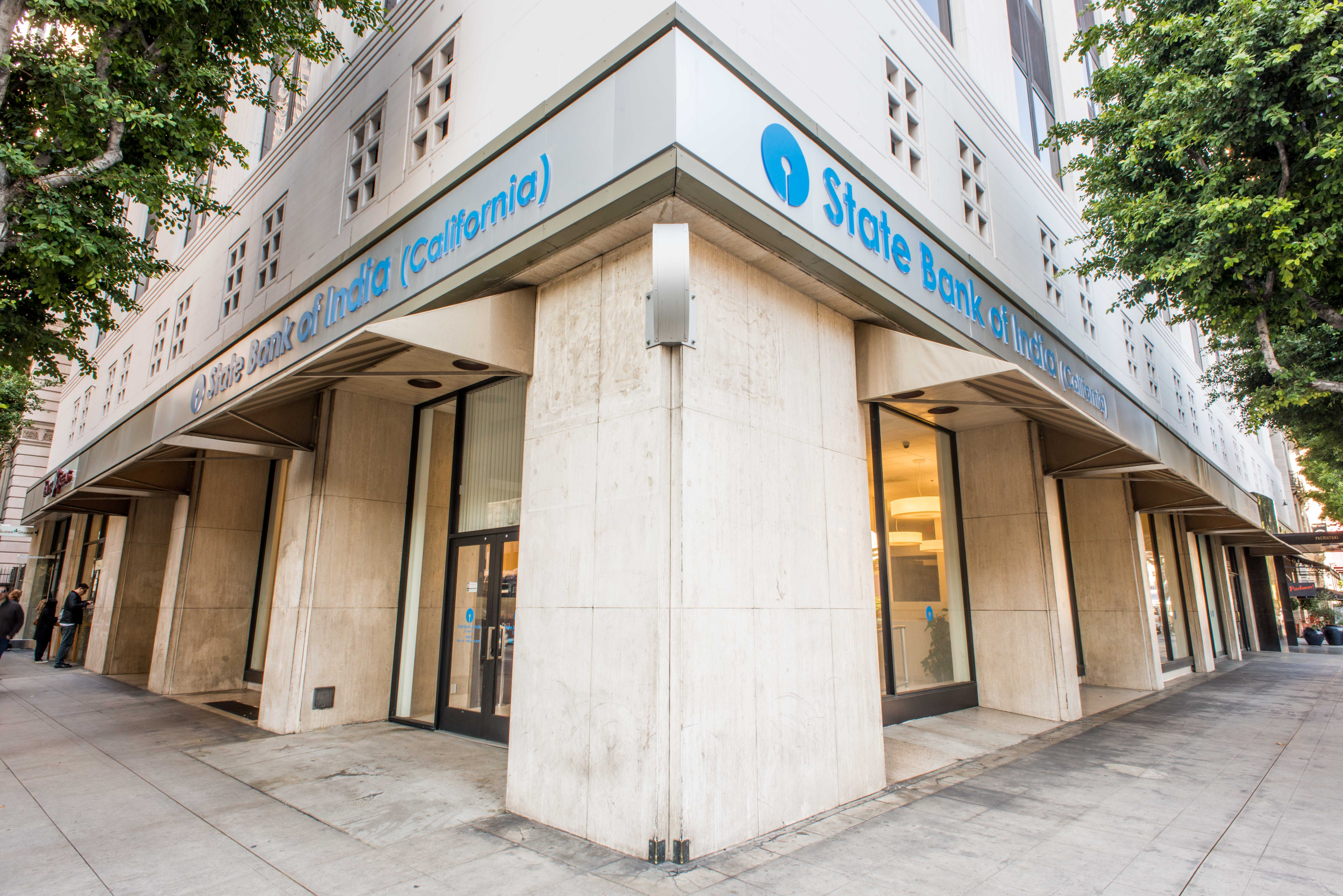 523 W 6th St Los Angeles, CA 90014 | popshop