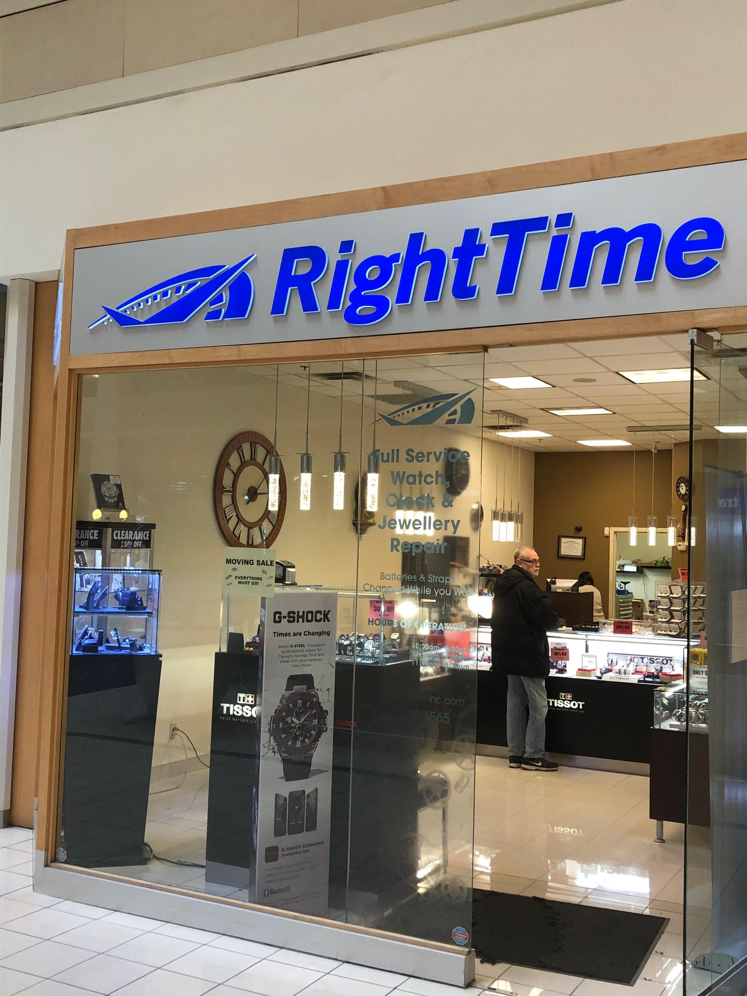 595 Bay St, Toronto, ON, Unit E-02B | popshop